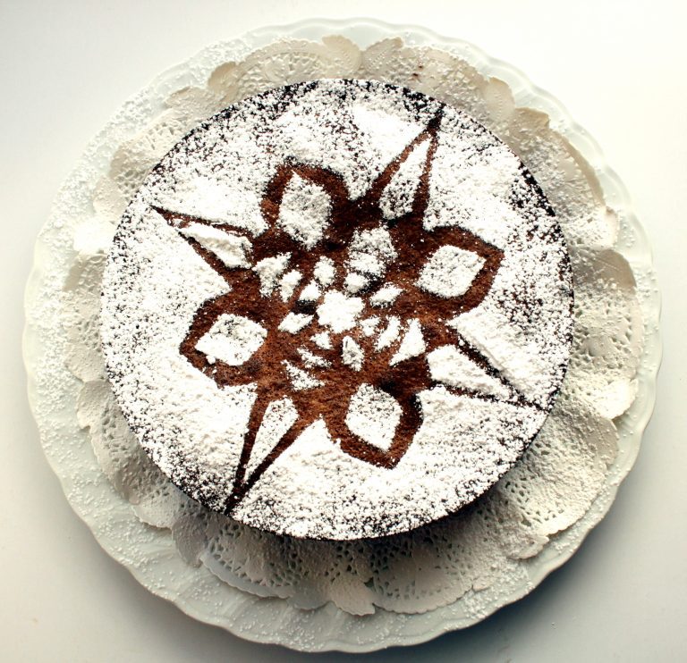 Cheryl's Chocolate Cake - Gluten-free