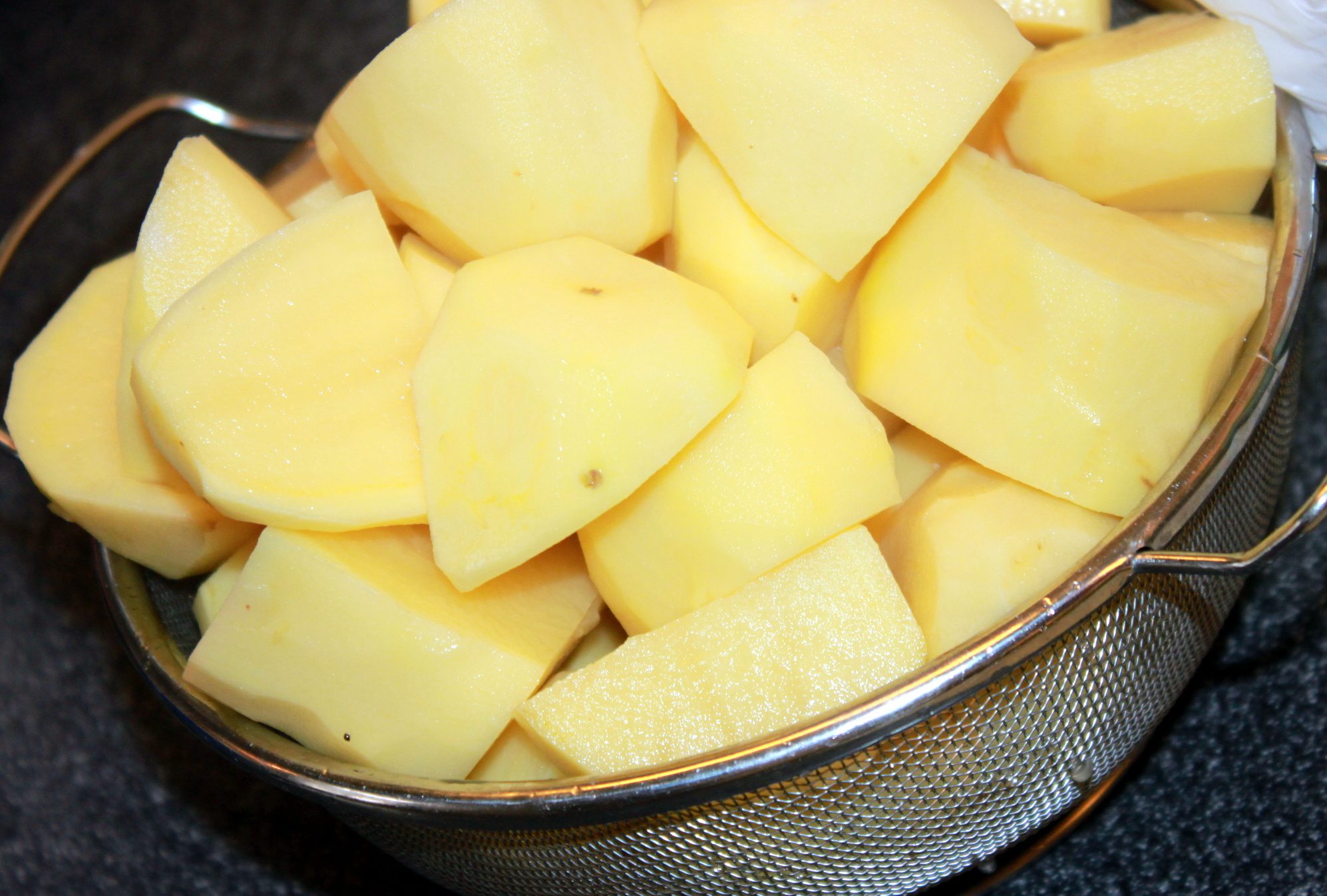 In Gaensefett geroestete Kartoffeln – Traditional roast Potatoes – Pane ...