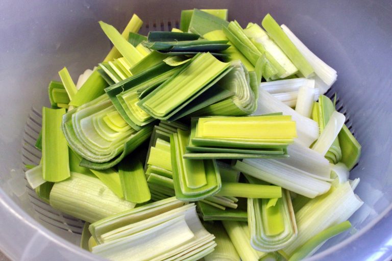 Papet Vaudoise – Swiss traditional Leek and Sausage recipe